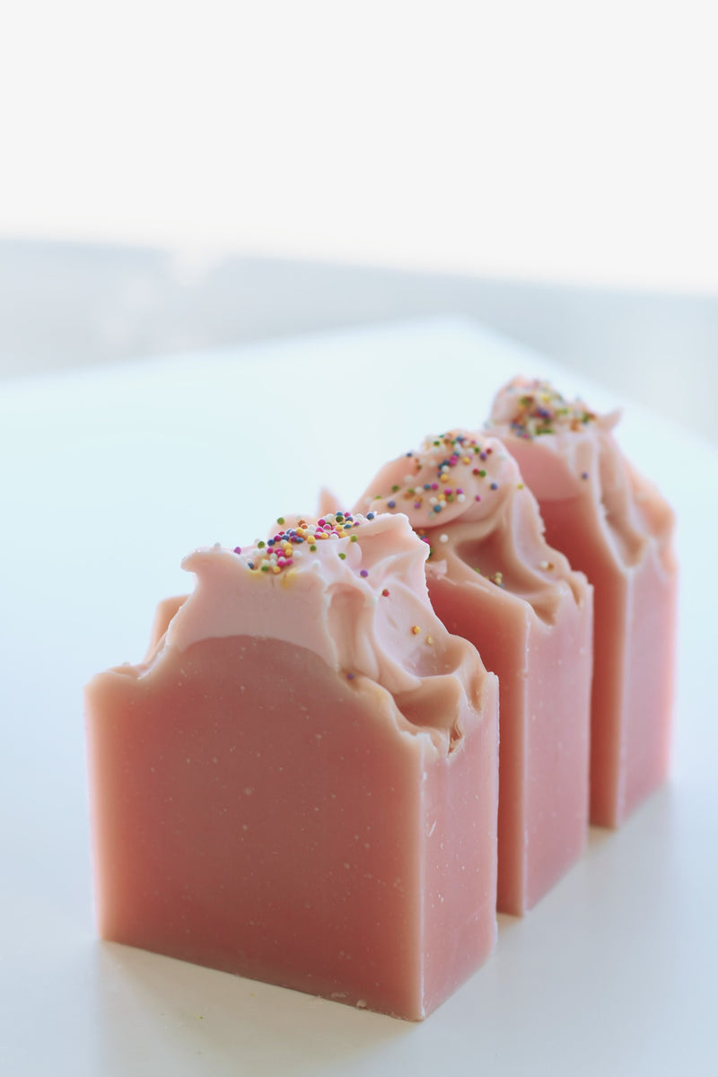 the bubble gum bar – bodygoodies